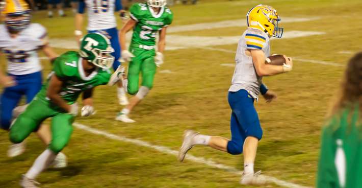 Thayer Bobcats Beat The Ava Bears 43-6 On A Rainy Friday Night - AltonMo.com