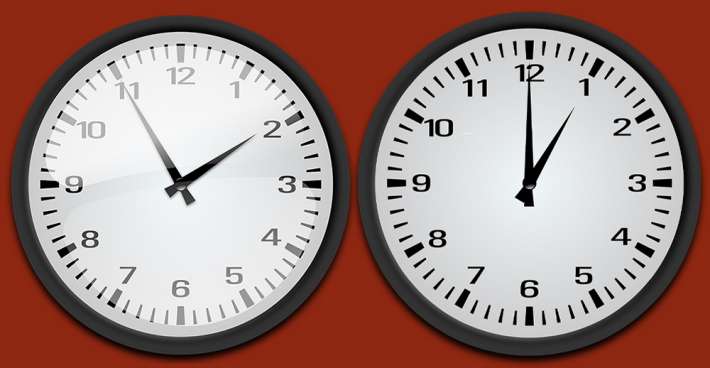 Don't Forget To Change Your Clocks Tonight - AltonMo.com