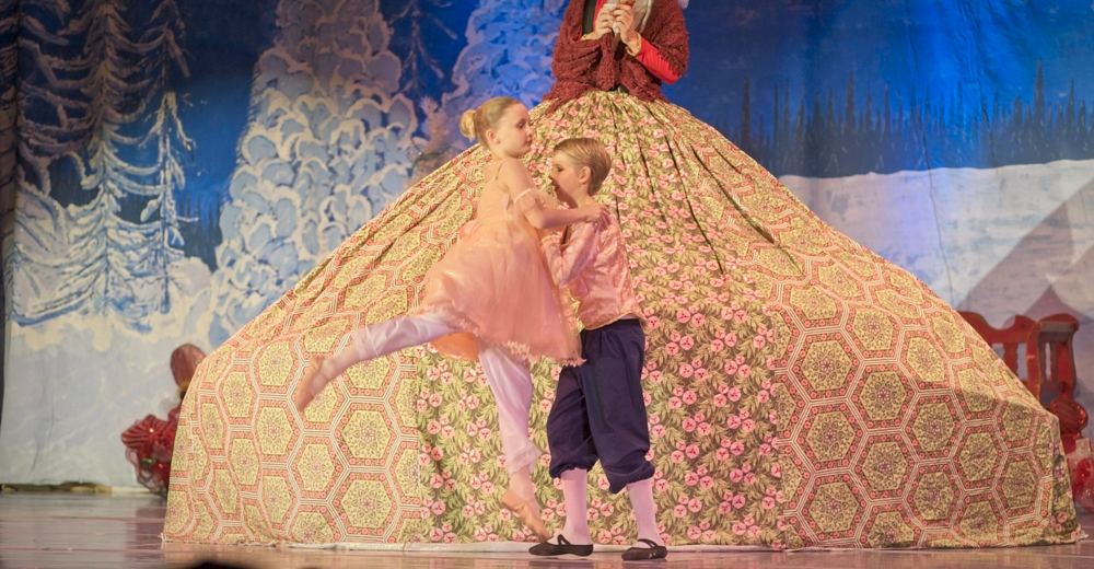 "The Nutcracker" Ballet A Big Success For Children's Ballet of The ...