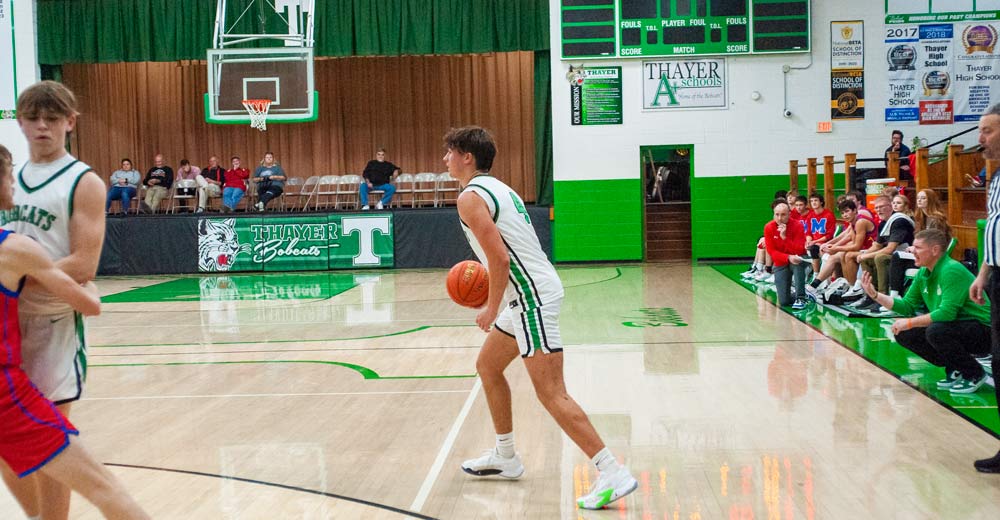 Thayer Bobcats Take The Wins Over The Liberty Eagles - AltonMo.com